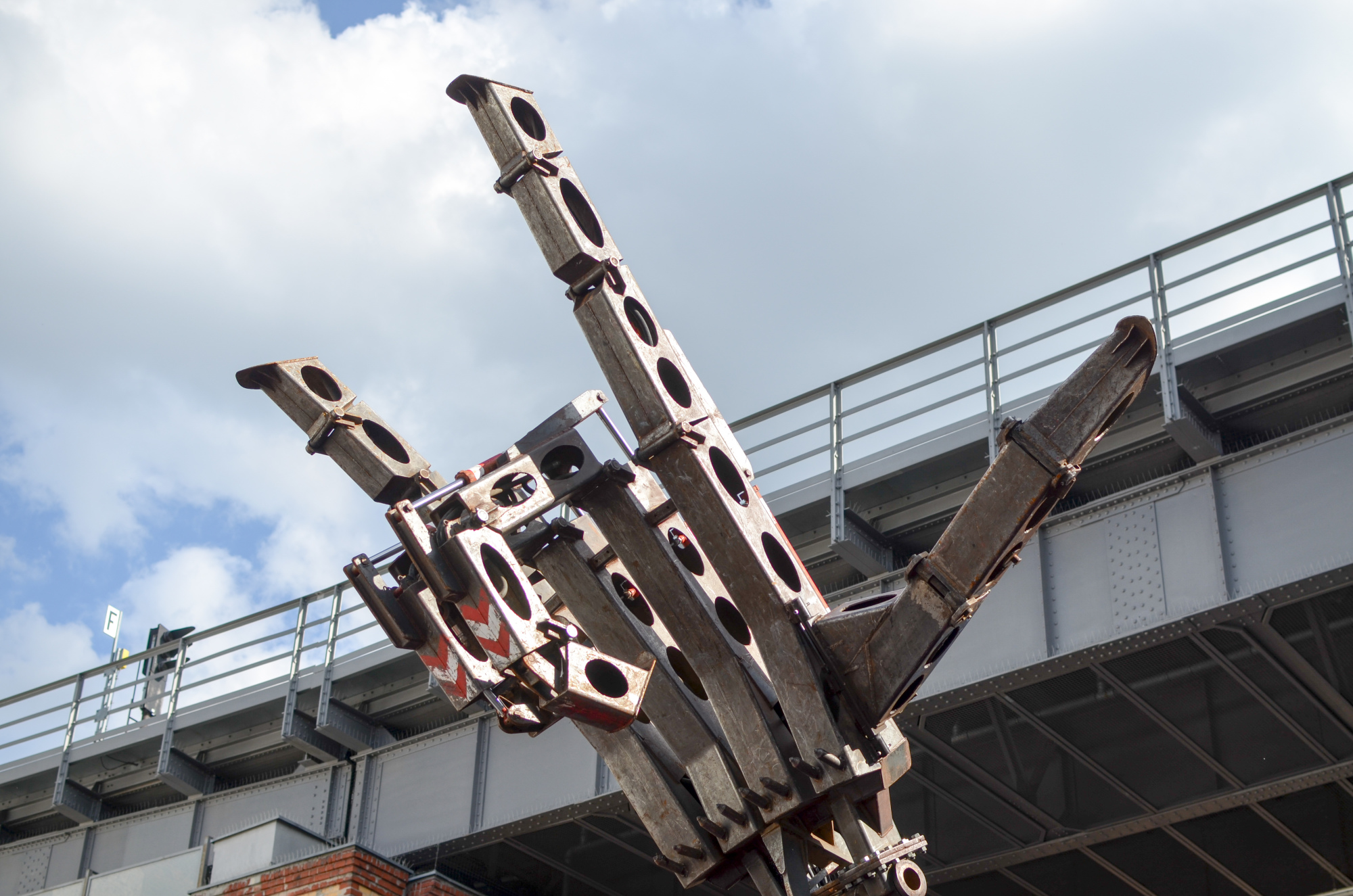 Hand of Men | heise group